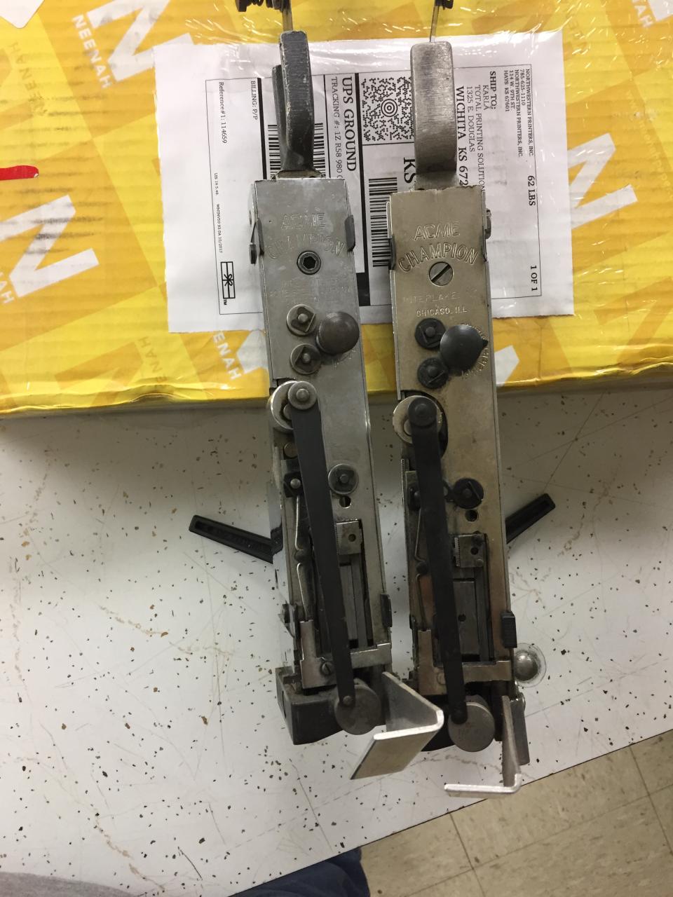 Lot #27: Rebuilt 2 Acme Champion Stitcher Heads - WireBids